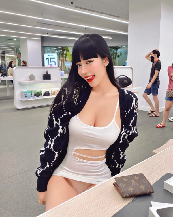 ฝน Pattaraporn สาวสวย ตัวท๊อป วงการ เซ็กซี่ ทรงโต ลีลา เร่าร้อน