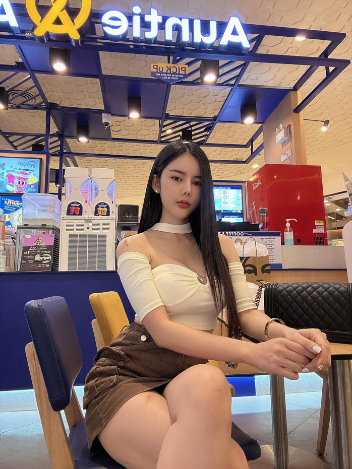 เปิดวาร์ป ดีเจนุกนิก ประภาพร nooknikpoopay พริตตี้ สาวแซ่บ ดีกรี